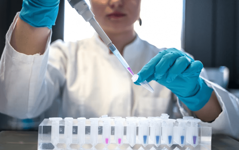 Small Experiments, Massive Consequences: How Big Discoveries Begin ...